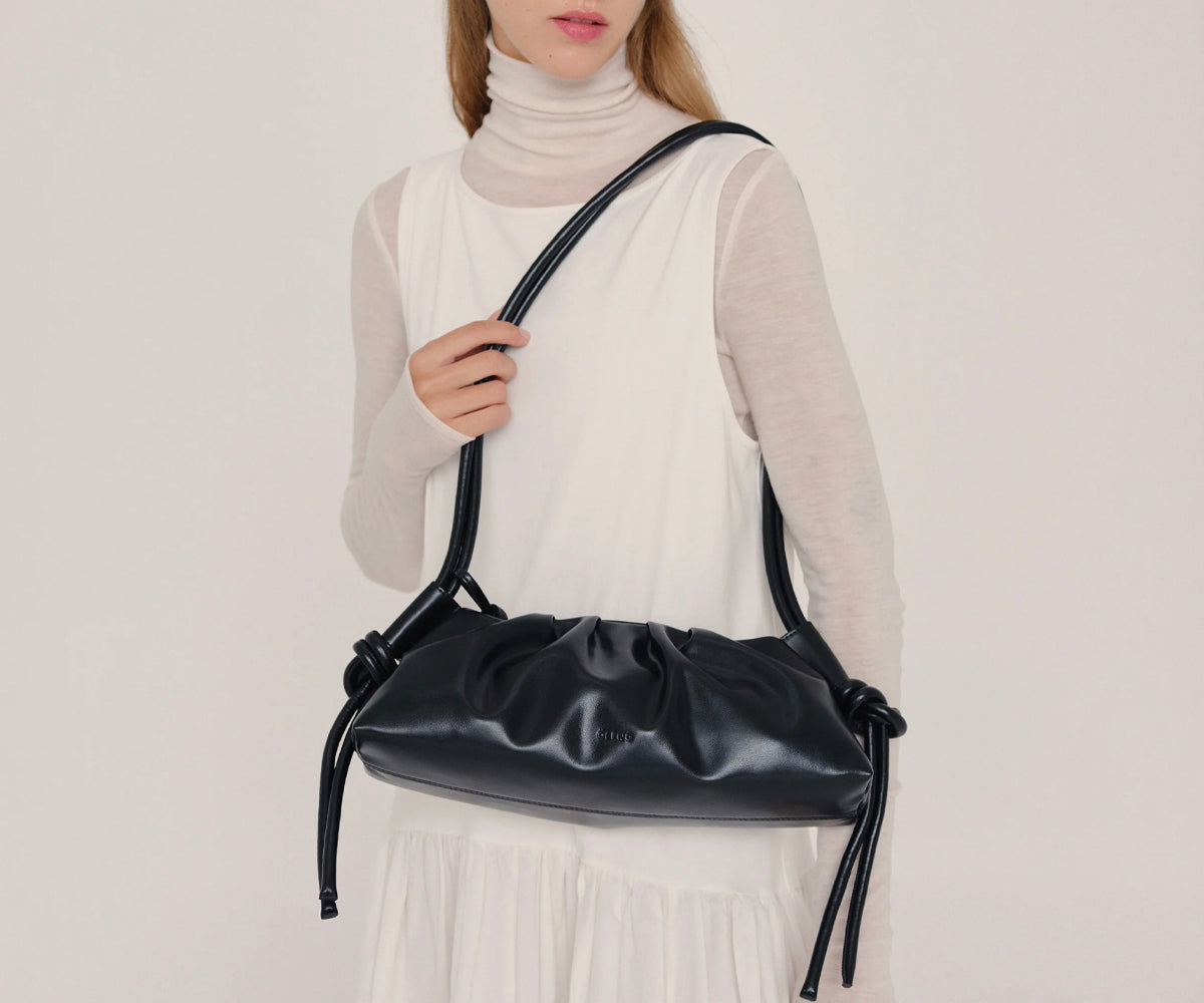 OLEND® Dumpling Bag - Black – Little America Women